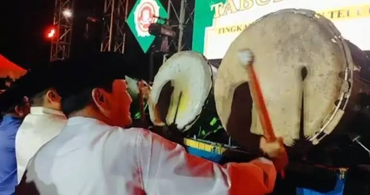 Ribuan Warga Teluknaga Meriahkan Festival Tabuh Bedug ke-34 di Alun ...