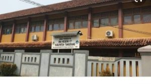 Kedok Sumbangan Komite dan Monopoli Seragam SMAN 17 Kabupaten Tangerang ...